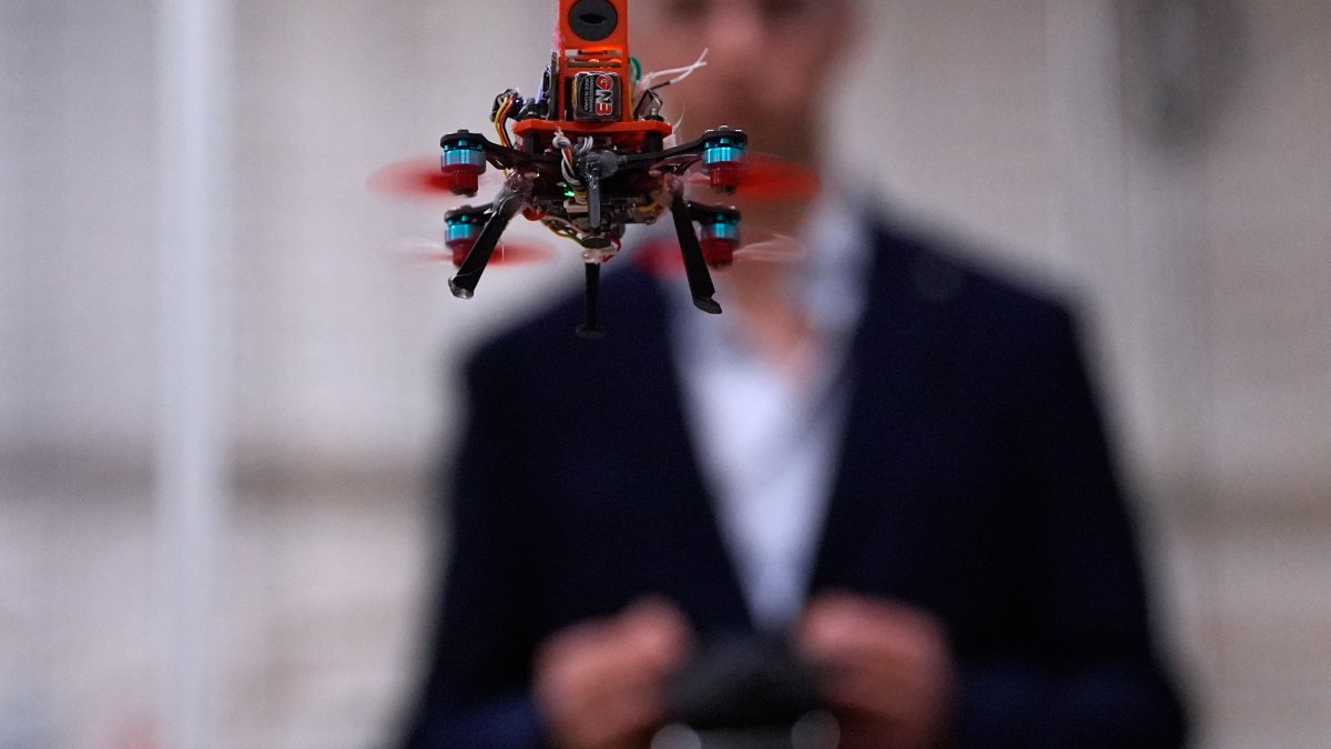 Building a better drone? WPI students developing new technology ...