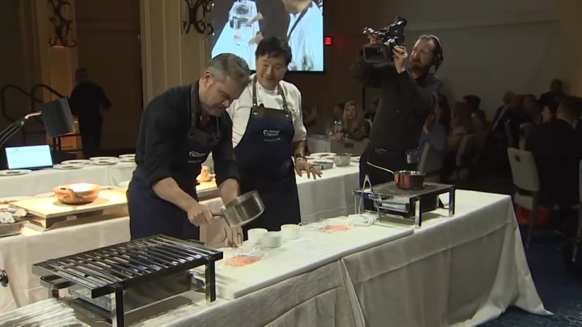 Matt Damon cooks for a cause in Boston – NBC Boston