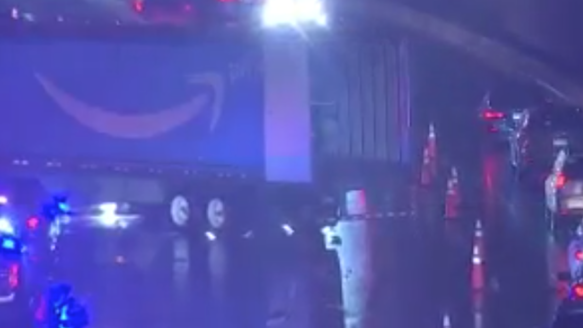 Boston MA I93 traffic delays Amazon truck crash today – NBC Boston