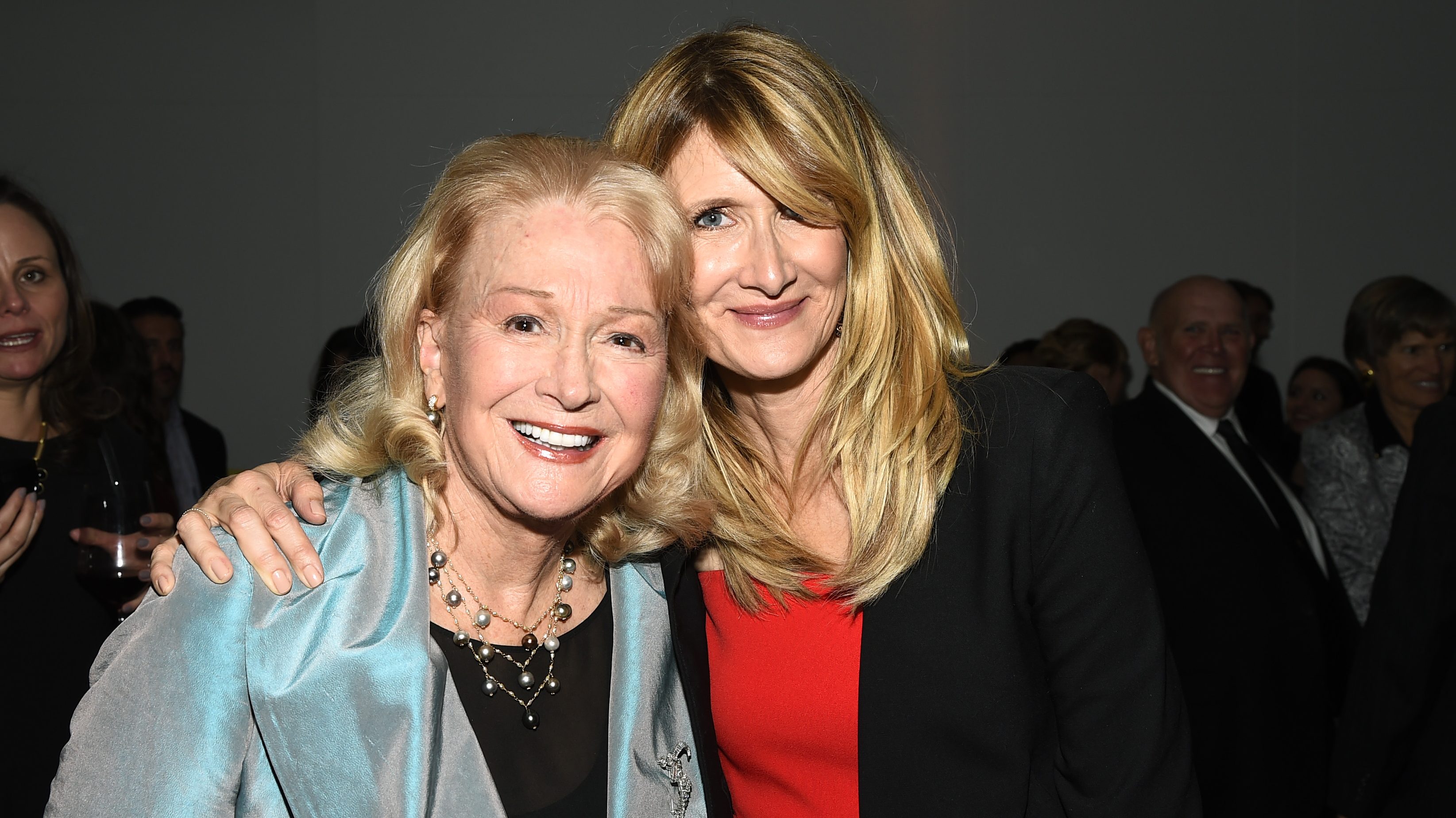 Diane Ladd, Oscar nominee and mother of Laura Dern, dies at 89 – NBC Boston