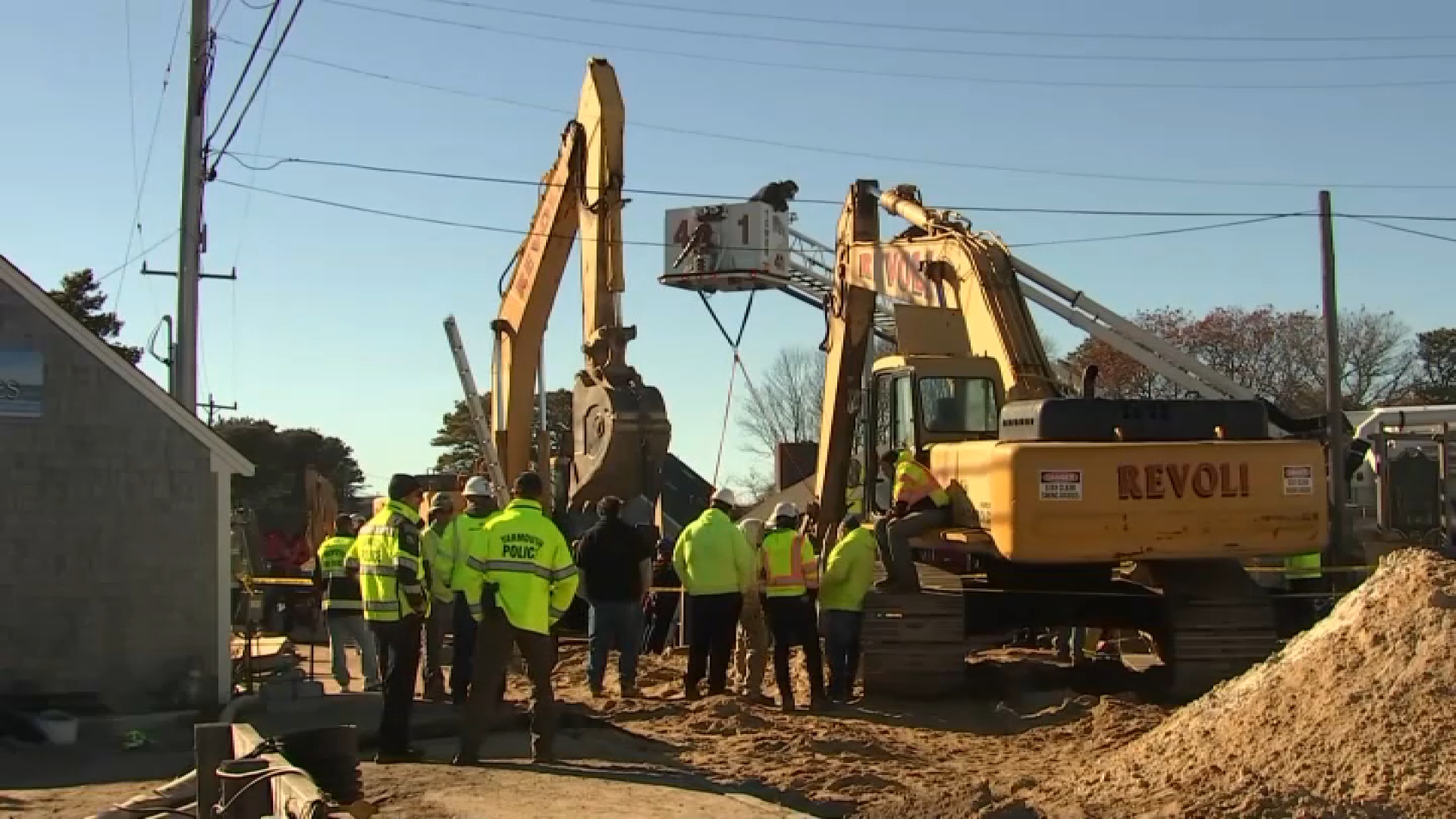 Yarmouth Mass. trench collapse leaves 1 dead, 2 injured – NBC Boston