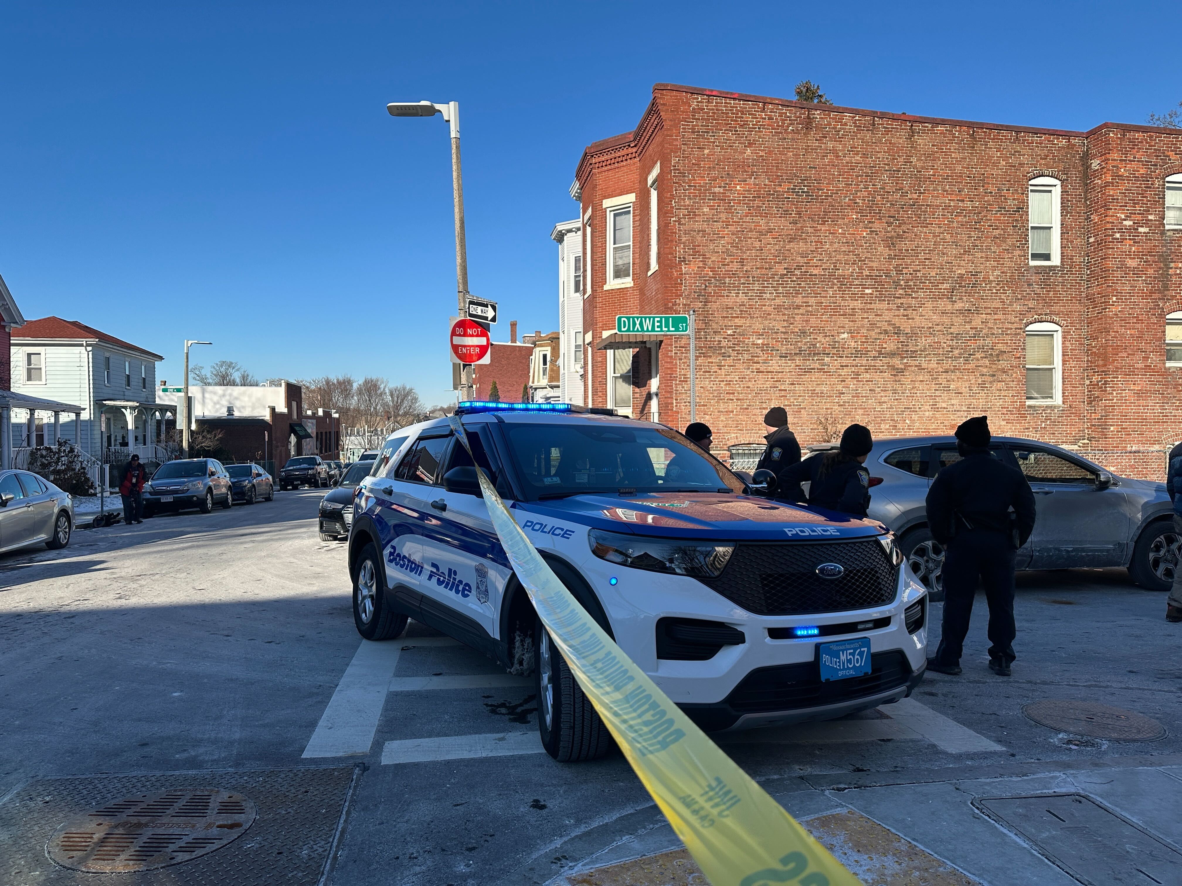 Shooting in Boston, victim escapes on MBTA bus – NBC Boston