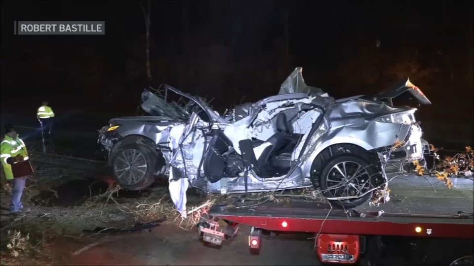 Route 6 crash: car veers off road in Barnstable – NBC Boston