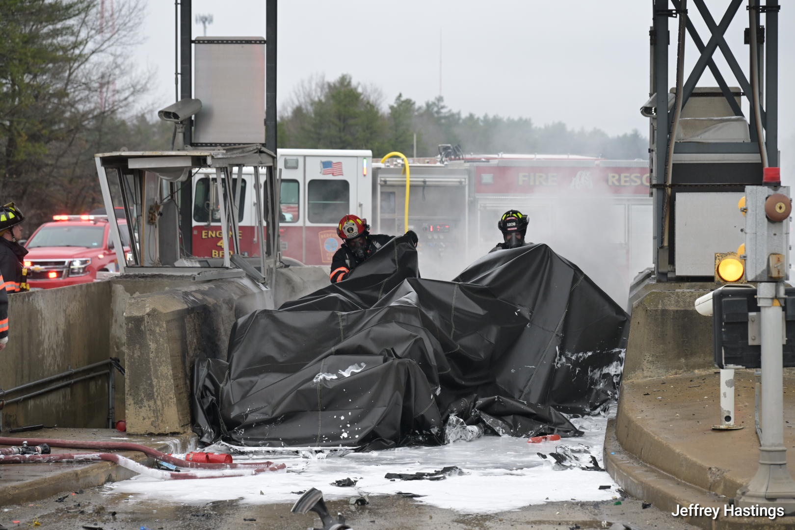 Everett Turnpike crash today in NH shuts down Bedford tolls – NBC Boston