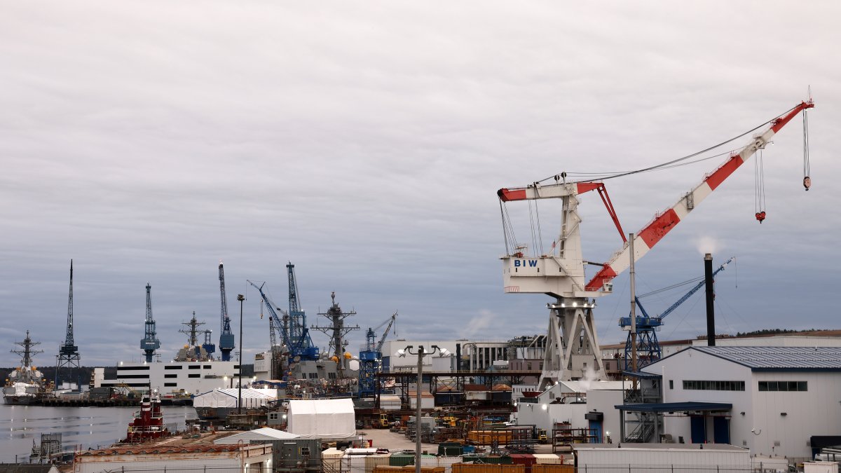 Bath Iron Works union on strike – NBC Boston