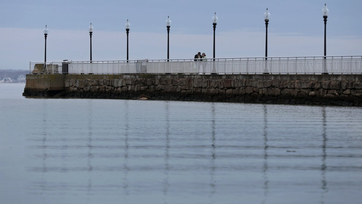 Fort Taber Park investigation after man’s body found in water – NBC Boston