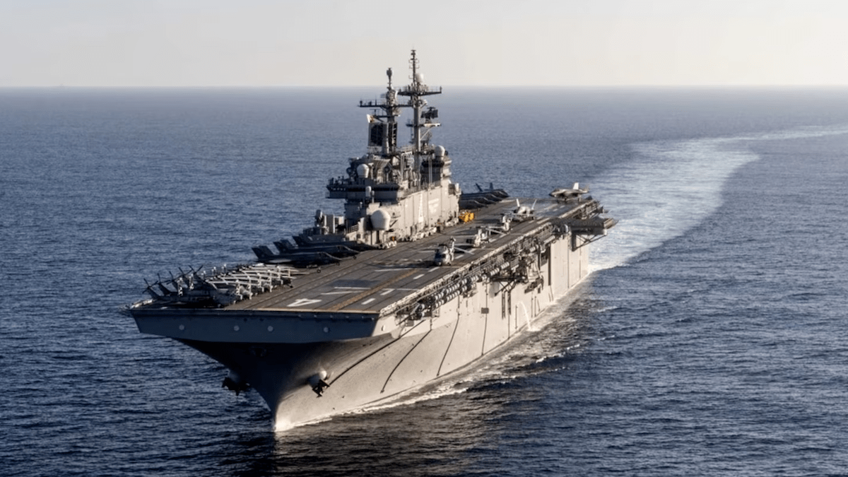 Thousands of U.S. troops deploy to the Middle East on USS Boxer – NBC ...