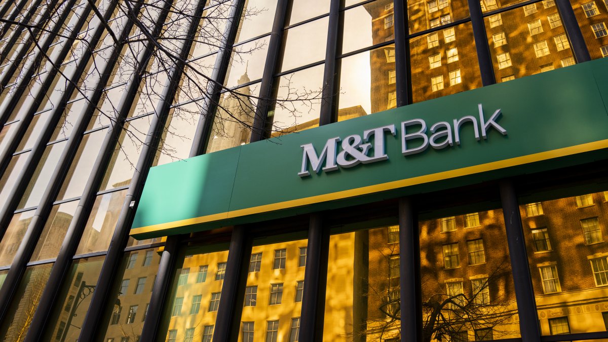 Major bank announces Boston office expansion, plans to hire 60-75 new ...