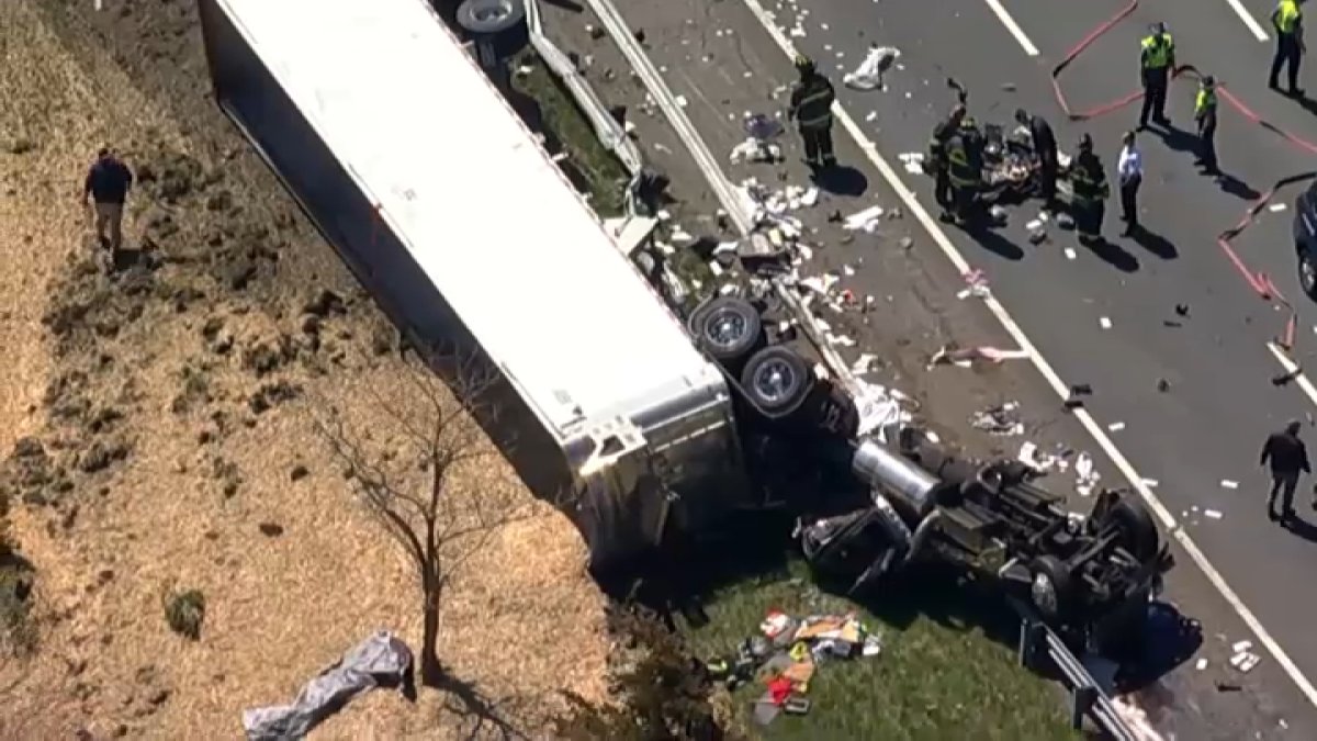 Deadly I-95 truck crash in Danvers, Peabody Mass. (photos) – NBC Boston